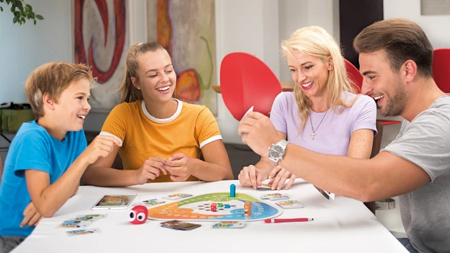 Foto_Mit-Rudy-Games-gemeinsam-mehr-Spa%C3%9F-am-Familientisch-花瓣网