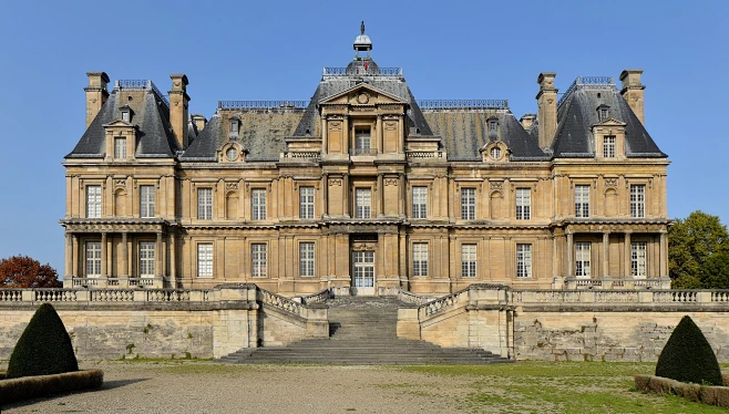 Château de Maisons (Yvelines) - Façade côté jardins : Château de ...