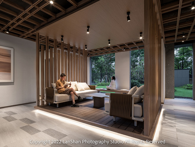 杭州东原·德信九章赋架空层