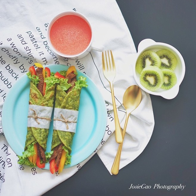 [ Brunch：柠檬西柚汁，黑椒牛肉菠菜卷，猕猴桃 ] Music：Joshua Radin《Vegetable Car》 #吃货# #甜品 ...