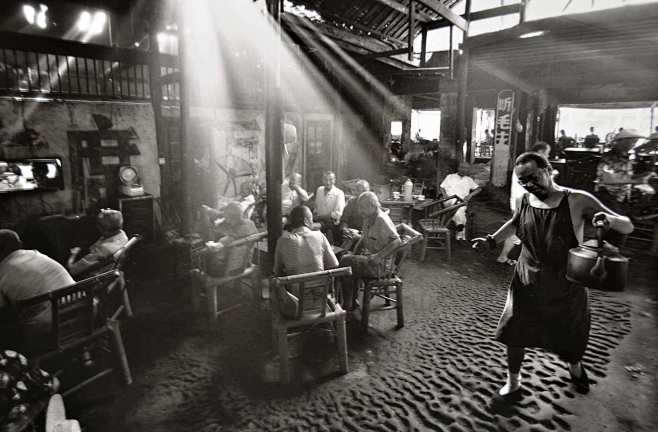 4D0B279E-877C-4CE7-958B-FA848BC5DA3C