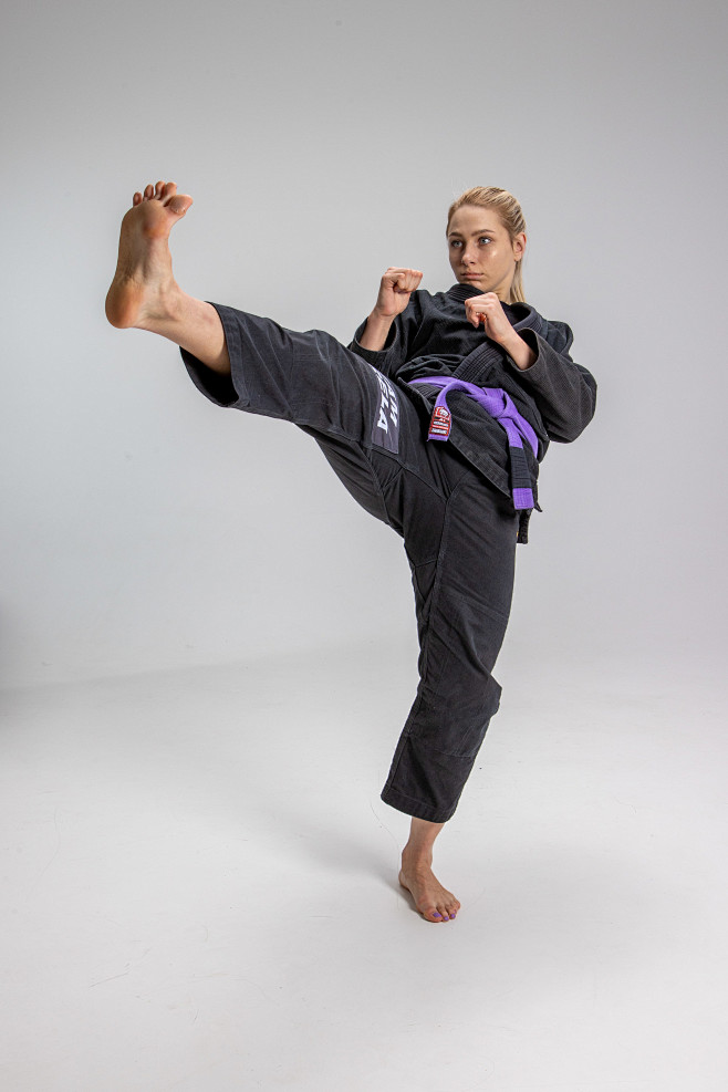 girl fighter action pose-32