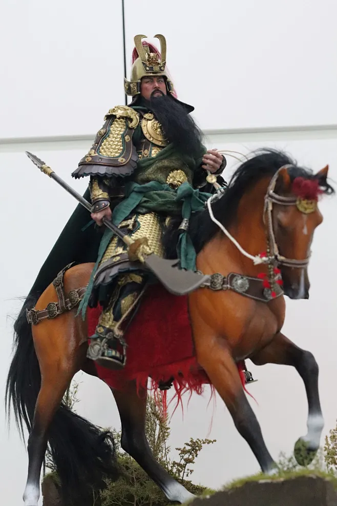 2020-12-20 213456-花瓣网