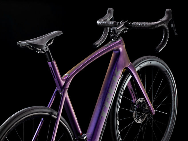 TREK E-Bike Domane Plus LT7