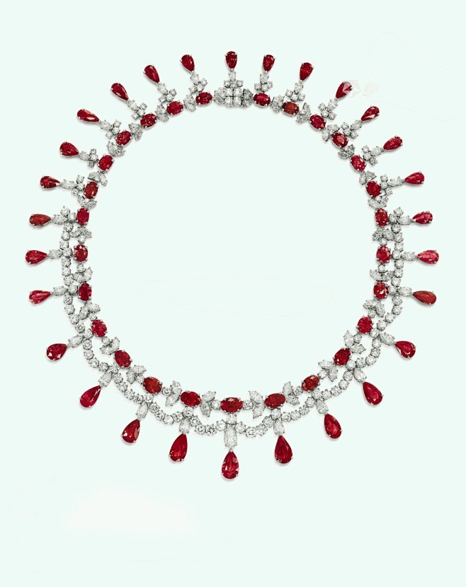 格拉夫 | 红宝石配钻石项链