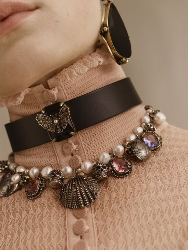 alexander mcqueen 2019 details 来自sna-3