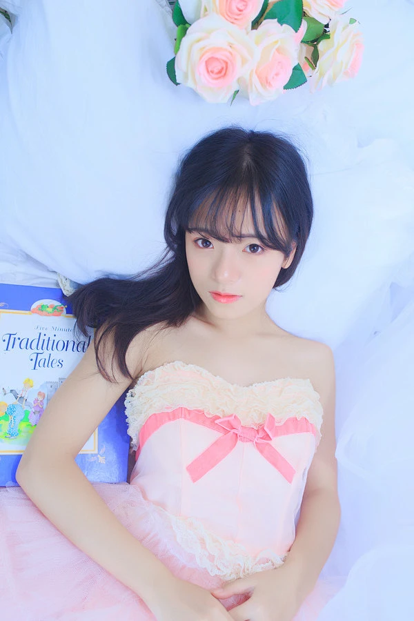 童话故事-花瓣网