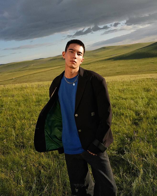 Photo by Lluc Linjie on October 29, 2022.