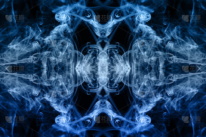 抽象的卷发和烟雾形成梦幻般的轮廓。