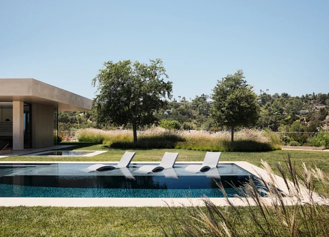 印际 - Jamie Bush x Mandeville Canyon 住宅 : Jamie Bush的设计展示该住宅引人注目的魅力以及传达对 ...