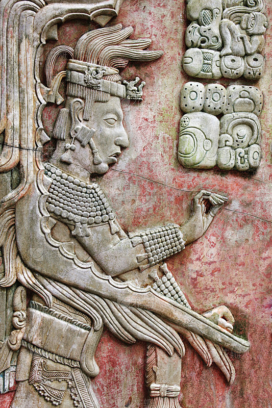 墨西哥恰帕斯的帕伦克，浅浮雕，玛雅国王雕刻