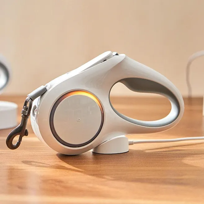 "Pawsome leash with exciting and useful features for your dogs comfort ...