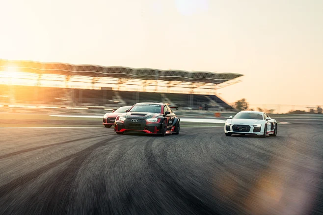 Audi RS3 LMS & Audi R8 Driving Experience - Bahrain : Bahrain Audi RS3 ...