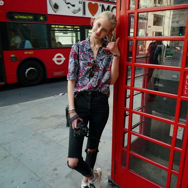 Deborah Deva Reeb（法国）