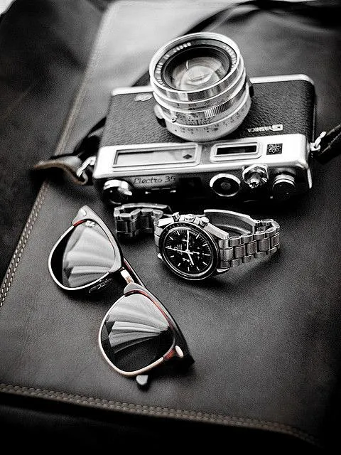 Simple style is divine. Back to the basics. Life and style. Men's style ...