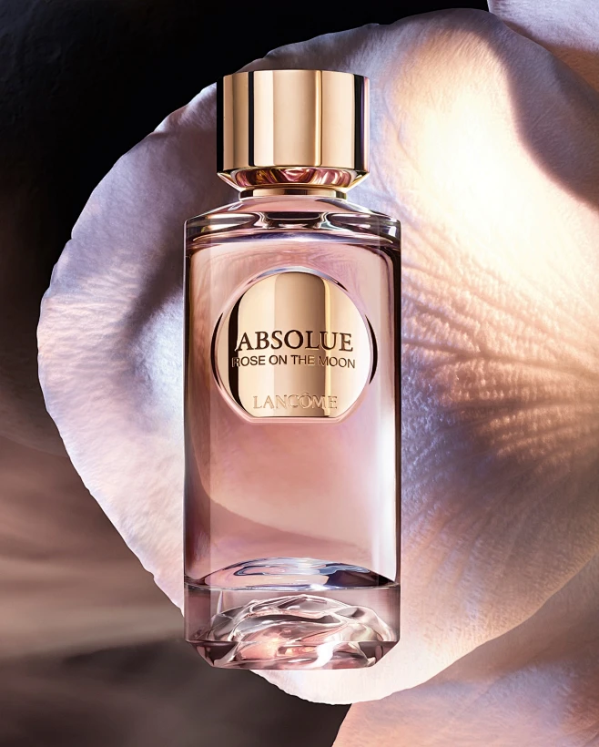 ROSE ON THE MOON Under the moonlight, the rose becomes hypnotic. She is ...