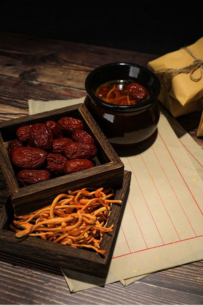 红枣虫草花炖汤中医中药物品摄影图片-花瓣网