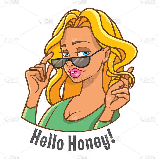 戴墨镜的金发美女