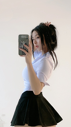 俏妞T-花瓣网|陪你做生活的设计师