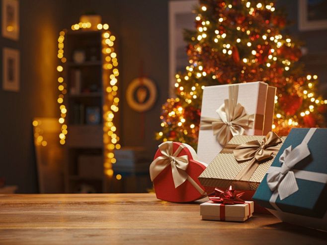 5 Christmas gift ideas for your loved ones to make this holiday season