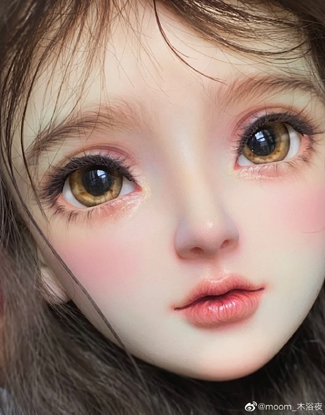 bjd超话 bjd超话 bjd妆面超话#bjd自制# bjd自制 是我爱的漫画脸少女！！( *`ω´) 忍不住用爪机先拍一张 建模图大家已经不 ...