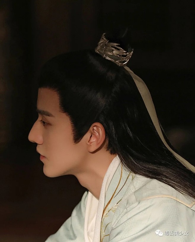 侧脸 男生 古风