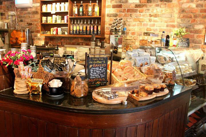 IMG_3724.JPG 720×480 pixels