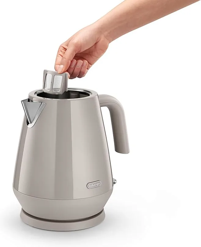 De'Longhi Eclettica Kettle KBY3001.BG, Classic Style Electric Kettle ...