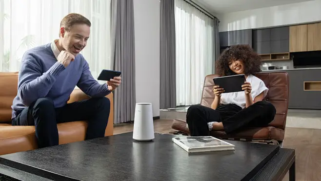 TCL LINKHUB 5G CPE HH515 router delivers Wi-Fi 6 connectivity and ...