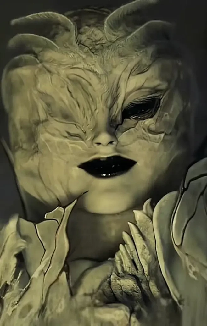 死亡笔记里最温柔体贴的死神—阿玛-花瓣网