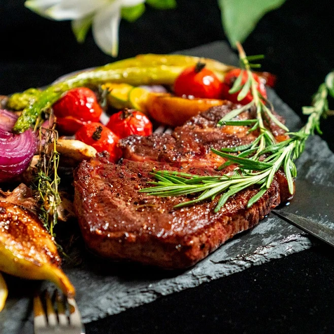 源味集乌拉圭原切上脑牛排 草饲牛排 新鲜整切 健身牛排牛肉 220g*1袋-花瓣网