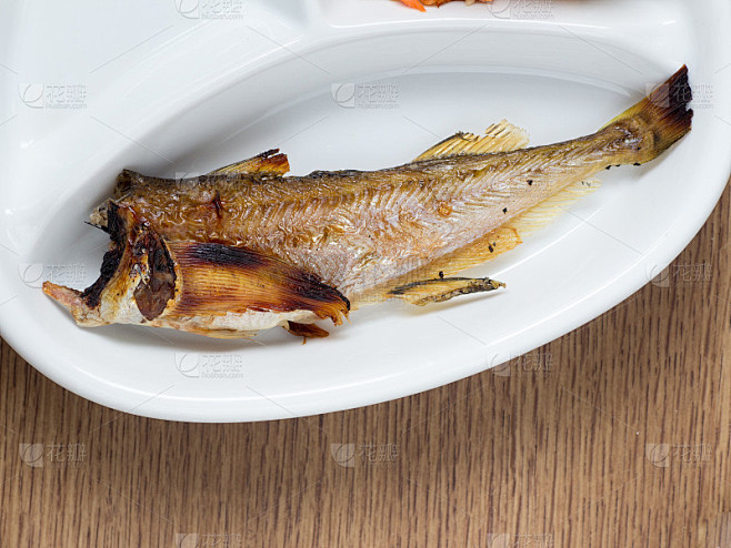 日本料理，烤鱼，叫做Hatahata