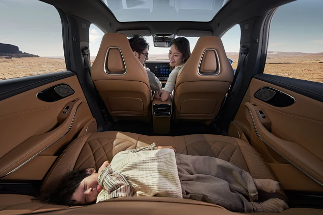 RISING AUTO R7 :: Behance-花瓣网