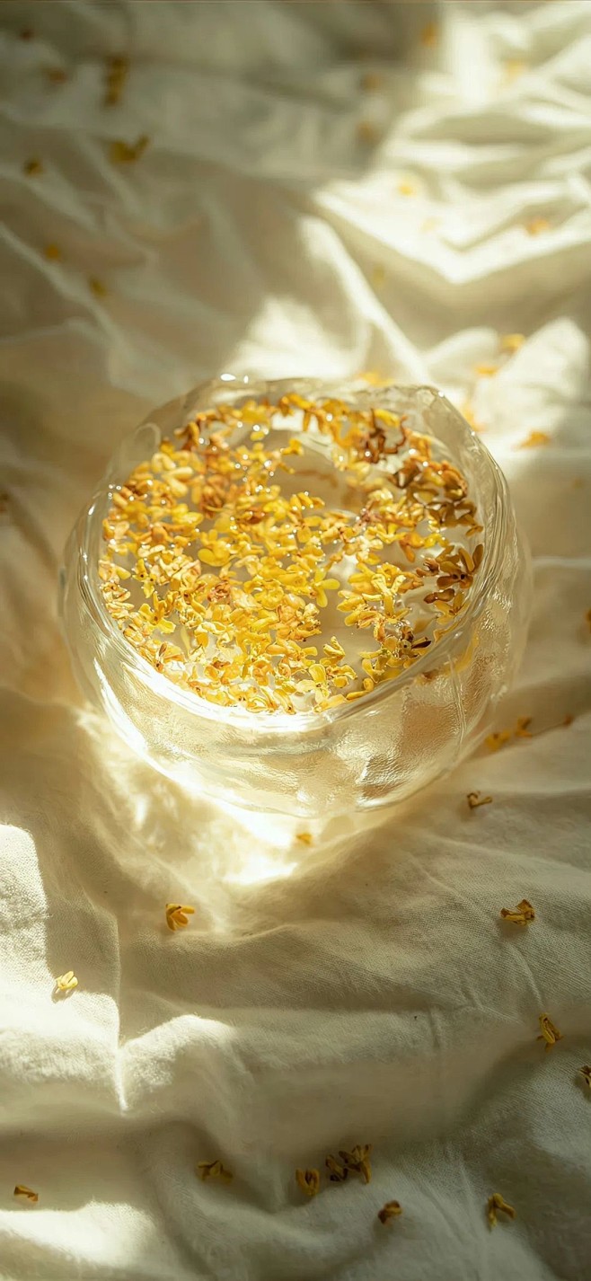 005UJ76vgy1hkjcy52fg5j30u01t1wmv