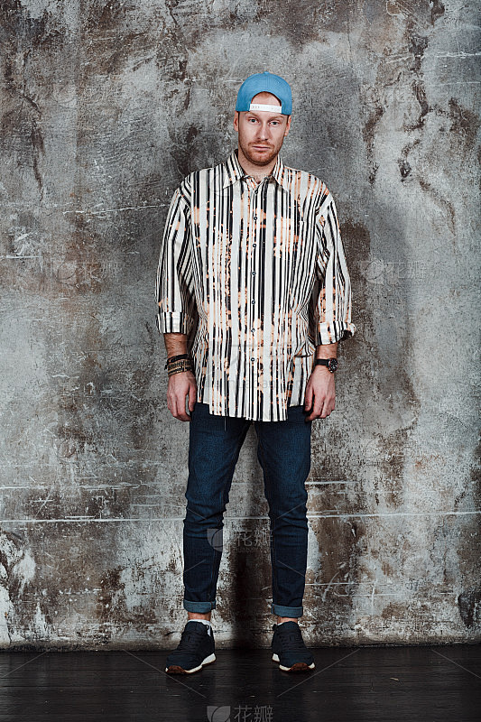 年轻男性的肖像