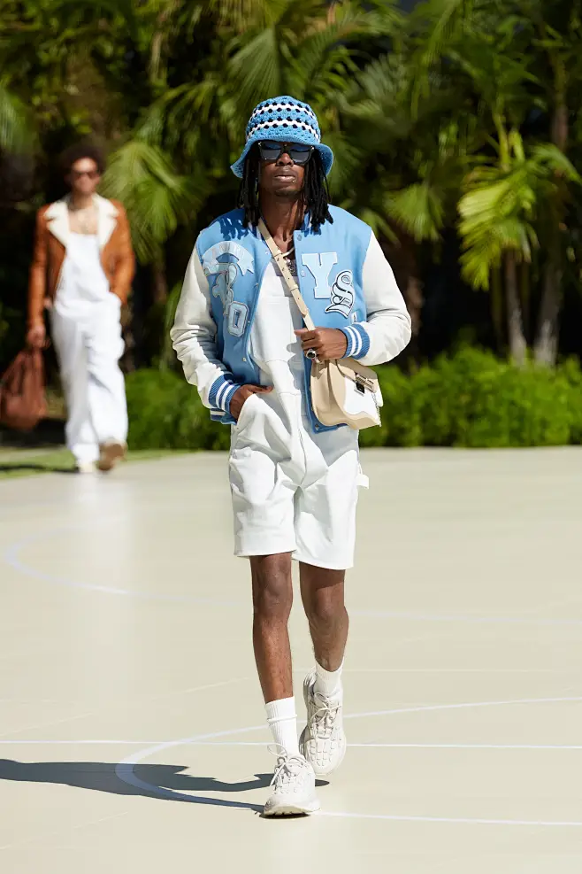 2021春夏洛杉矶 男装成衣走秀照片Amiri-POP服装趋势网 _摄影-人像模特_T20201117 #率叶插件，让花瓣网更好用_http ...