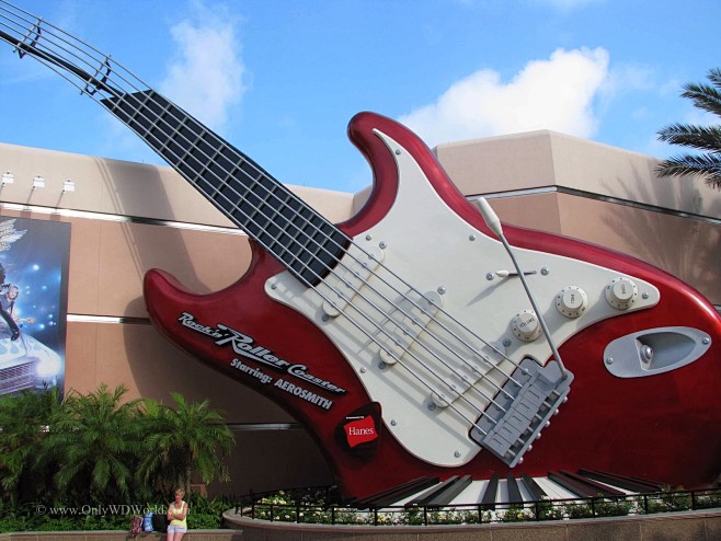 Disney Rock n Roller Coaster 015