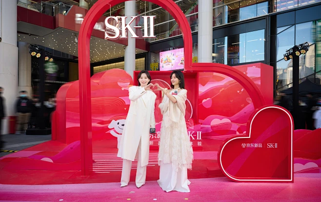 SK-II情人节限定礼盒美陈 (1)-花瓣网