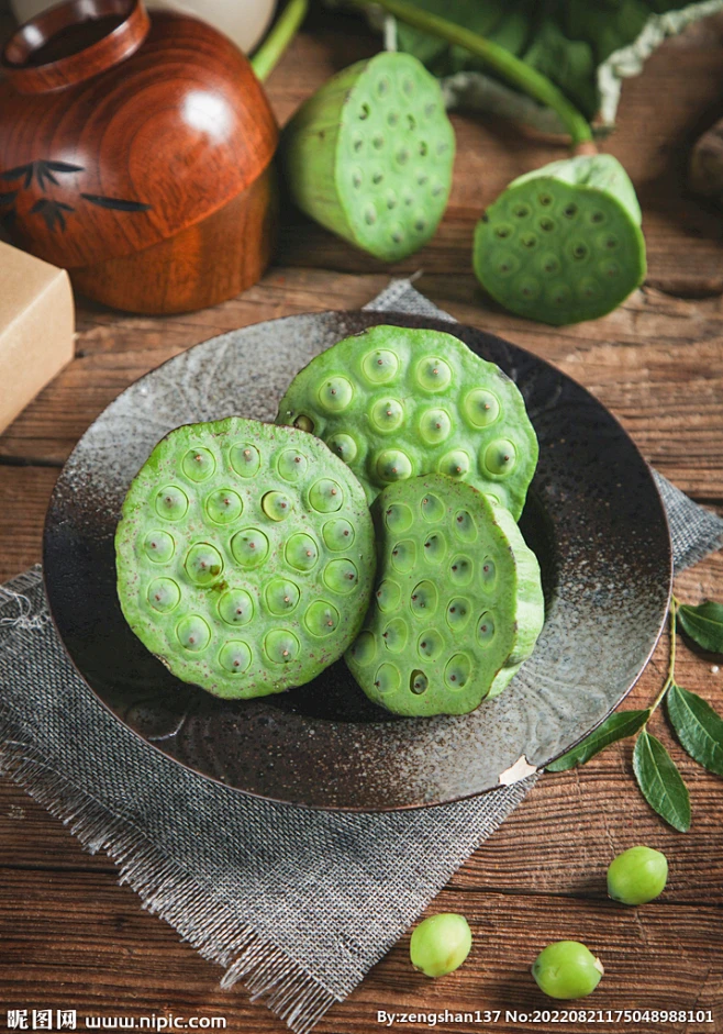 莲蓬莲子-花瓣网