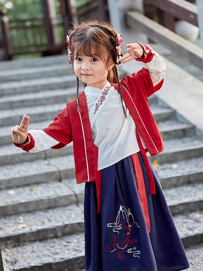 儿童汉服秋季唐装女宝宝三件套童装小女孩复古中国风套装女童古装-淘宝网-花瓣网