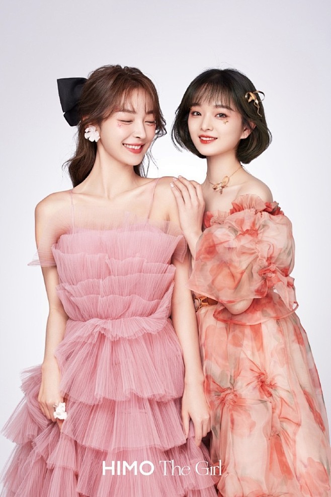 #HIMO THEGIRL# 合影搭配方式再更新 闺蜜、姐妹、妈妈、外婆，美丽不分年龄和体型 一起定格属于你们的美丽 / 转+@ 一位好友，抽 ...