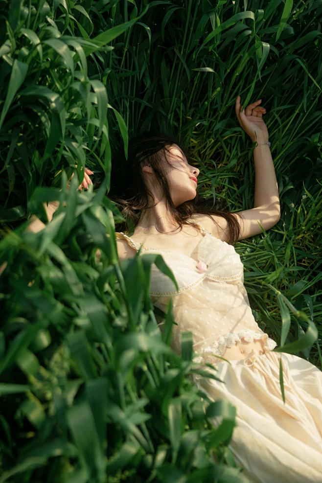 麦田 春日与自由 - rose非玫瑰 - CNU视觉联盟-花瓣网