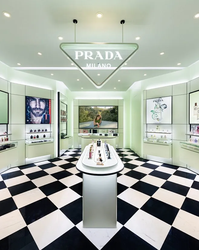 Photo by Prada Beauty on September 01, 2023. May be an image of 1 ...