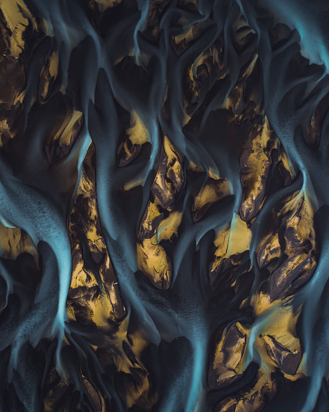 Between Two Worlds on Behance