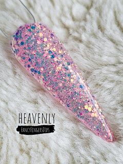 美甲-花瓣网|陪你做生活的设计师 | 莫兰迪色之低饱和度色系美甲