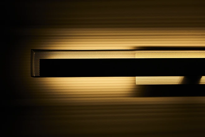 URBAN LIGHTLINE WALL - Venicem : Wall lamp with indirect light. Metal ...
