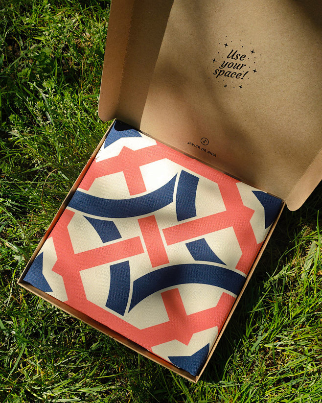 blanket motif Park patro pattern picnic public textile tiles (2)