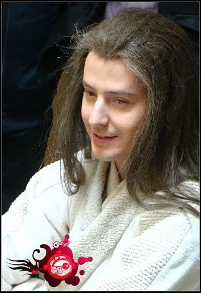 title:美人 text:百度图片搜索_vitas的搜索结果 creatTime:2012/2/6 下午12:58:59 pinsId ...