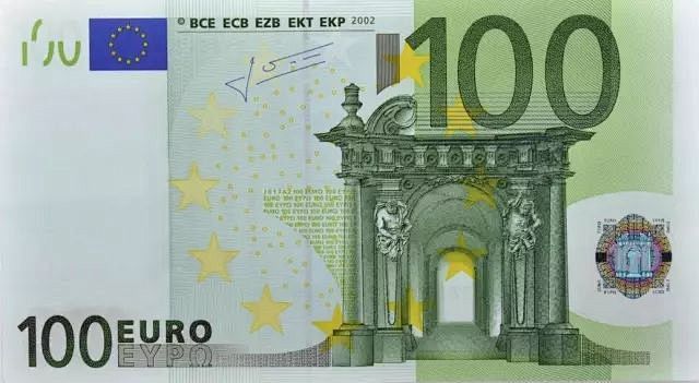 100欧元