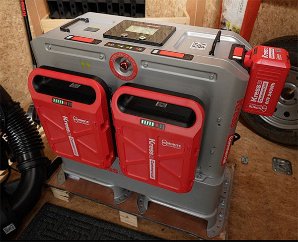 Kress Power Bank Charging Batteries